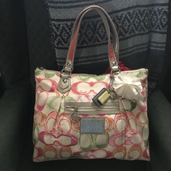 Coach | Bags | Authentic Coach Poppy Xl Tote Walletwristlet | Poshmark